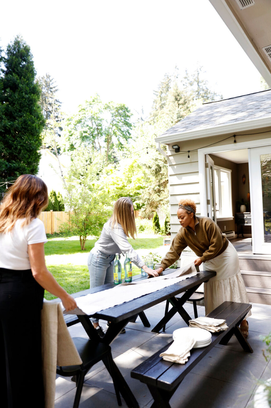 How Design Blogger Kennesha Buycks Throws a Summer Dinner Party