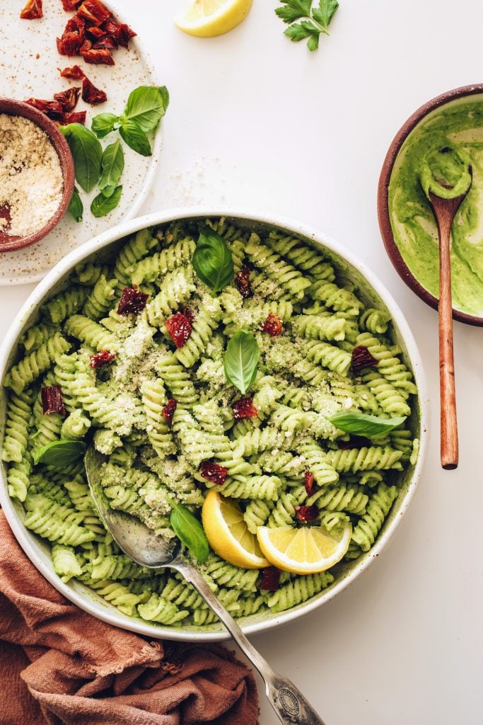 These 15 Light Pasta Recipes Are Bursting With Summer Flavors