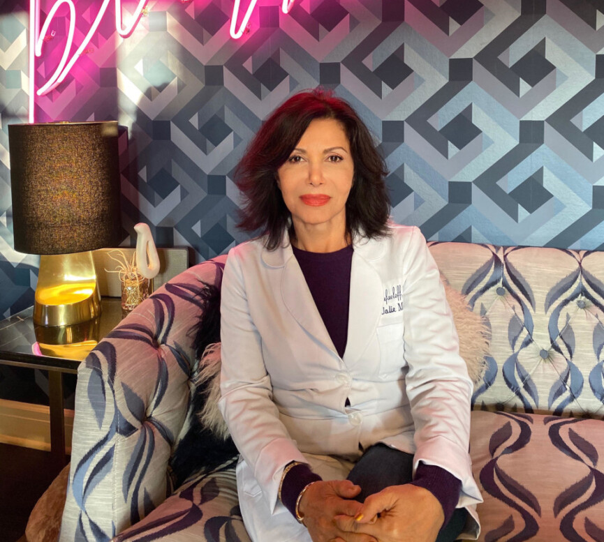 The 10 Best Skin Tightening Creams, According to a Dermatologist