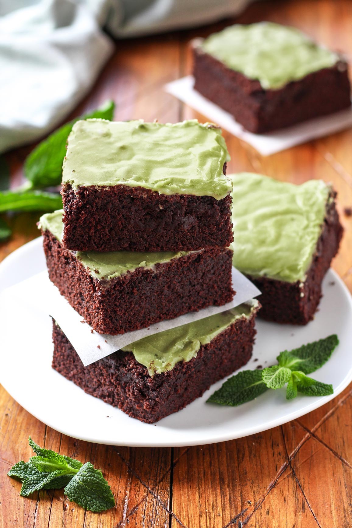 15 Peppermint Recipes to Perk Up Your Holiday Dessert Table