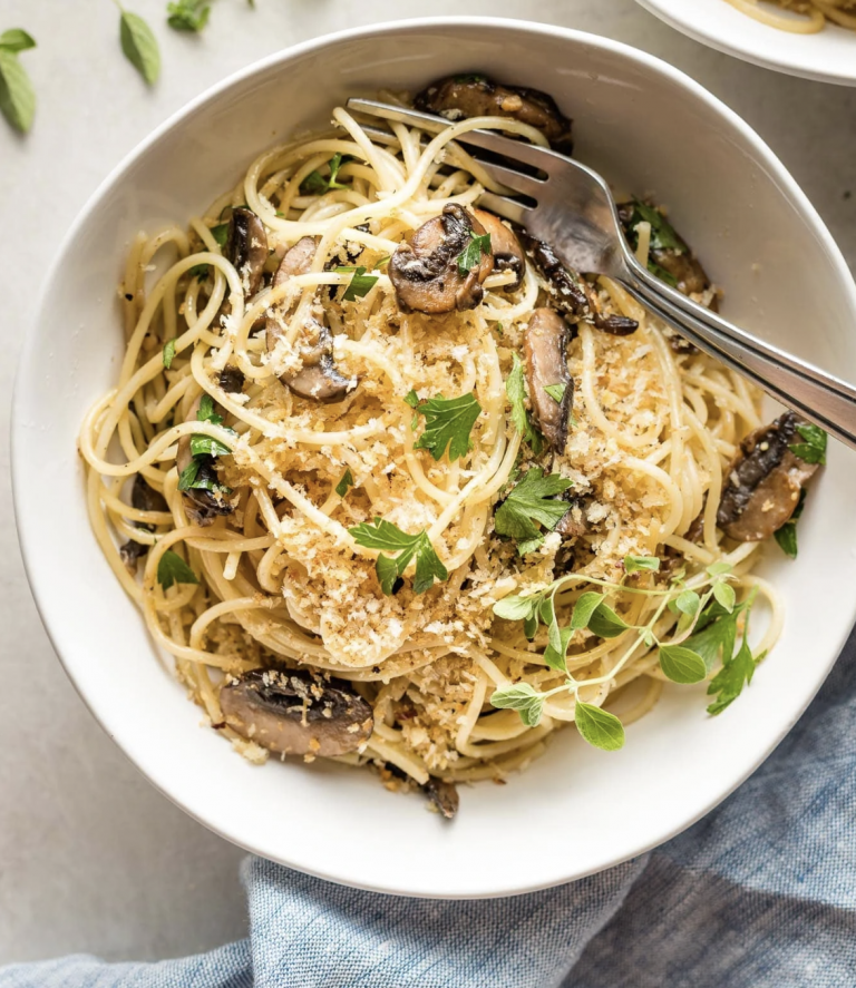 The 12 Healthy Herbs And Spices You Should Be Eating Stat