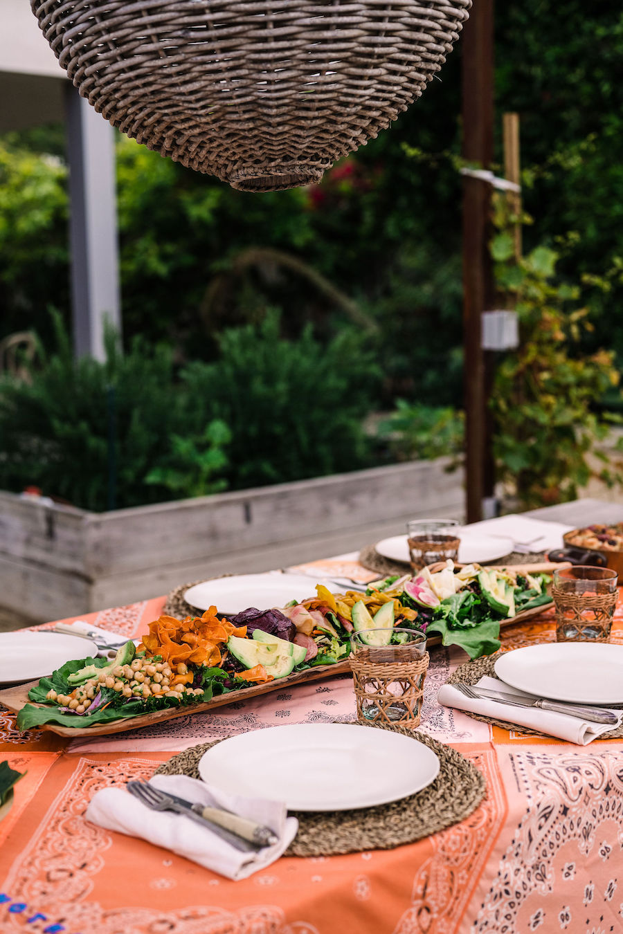 23 Easy Summer Lunch Ideas For a Streamlined Workday
