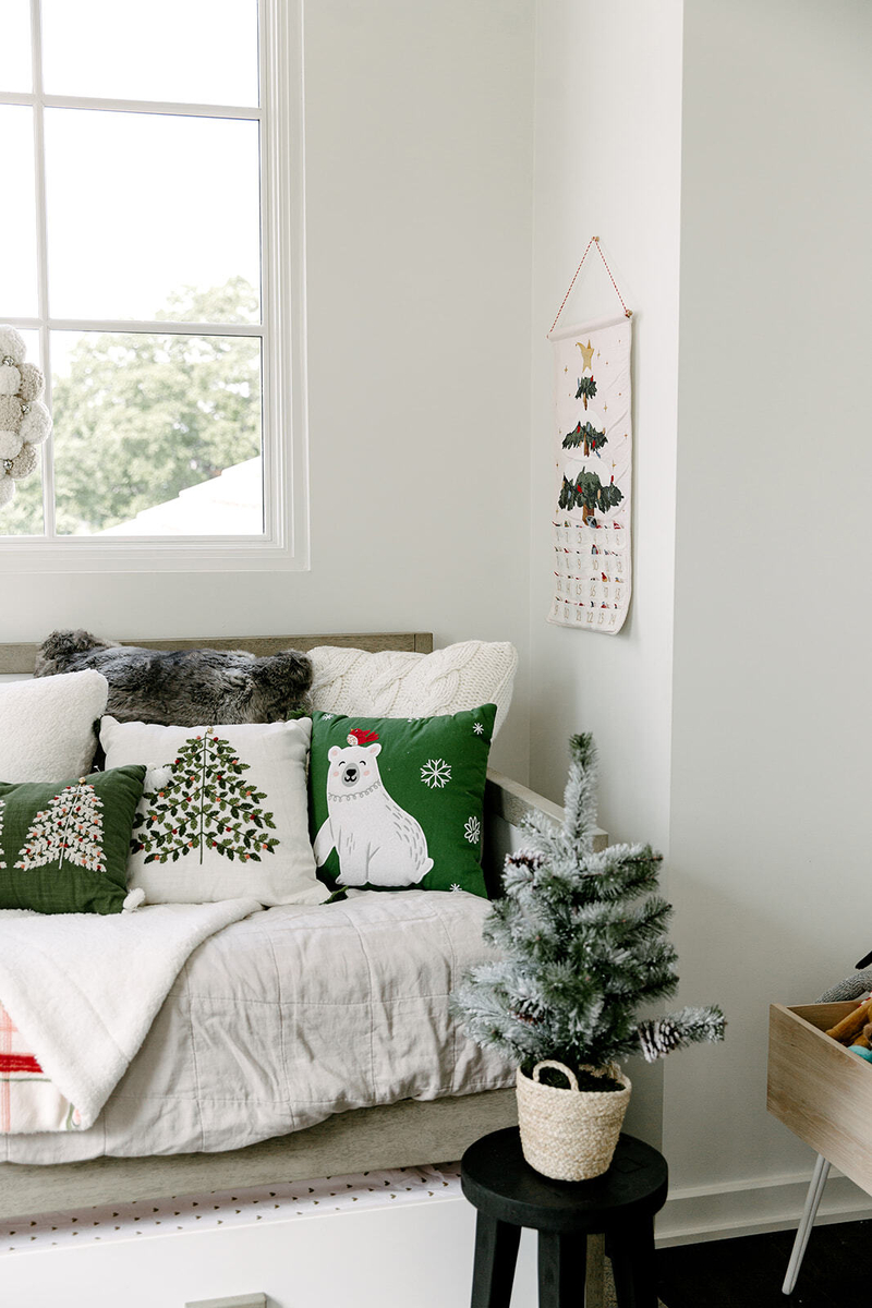 How To Be a Good Gift Giver: An Expert Shares Her Top Tips
