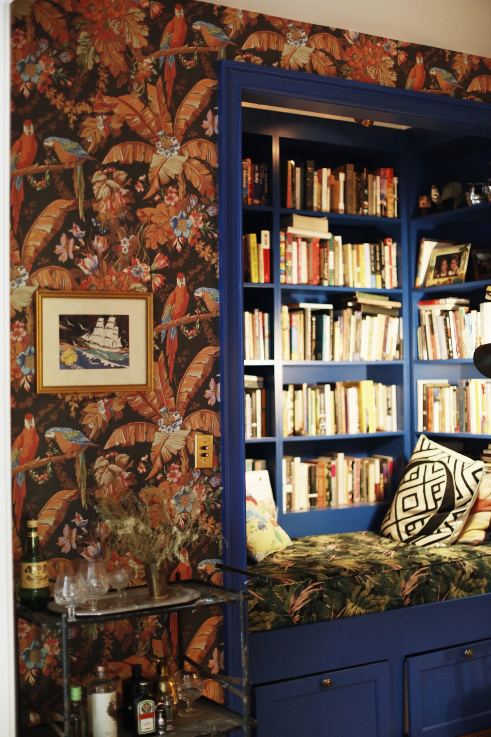 dark-blue-home-library - Camille Styles