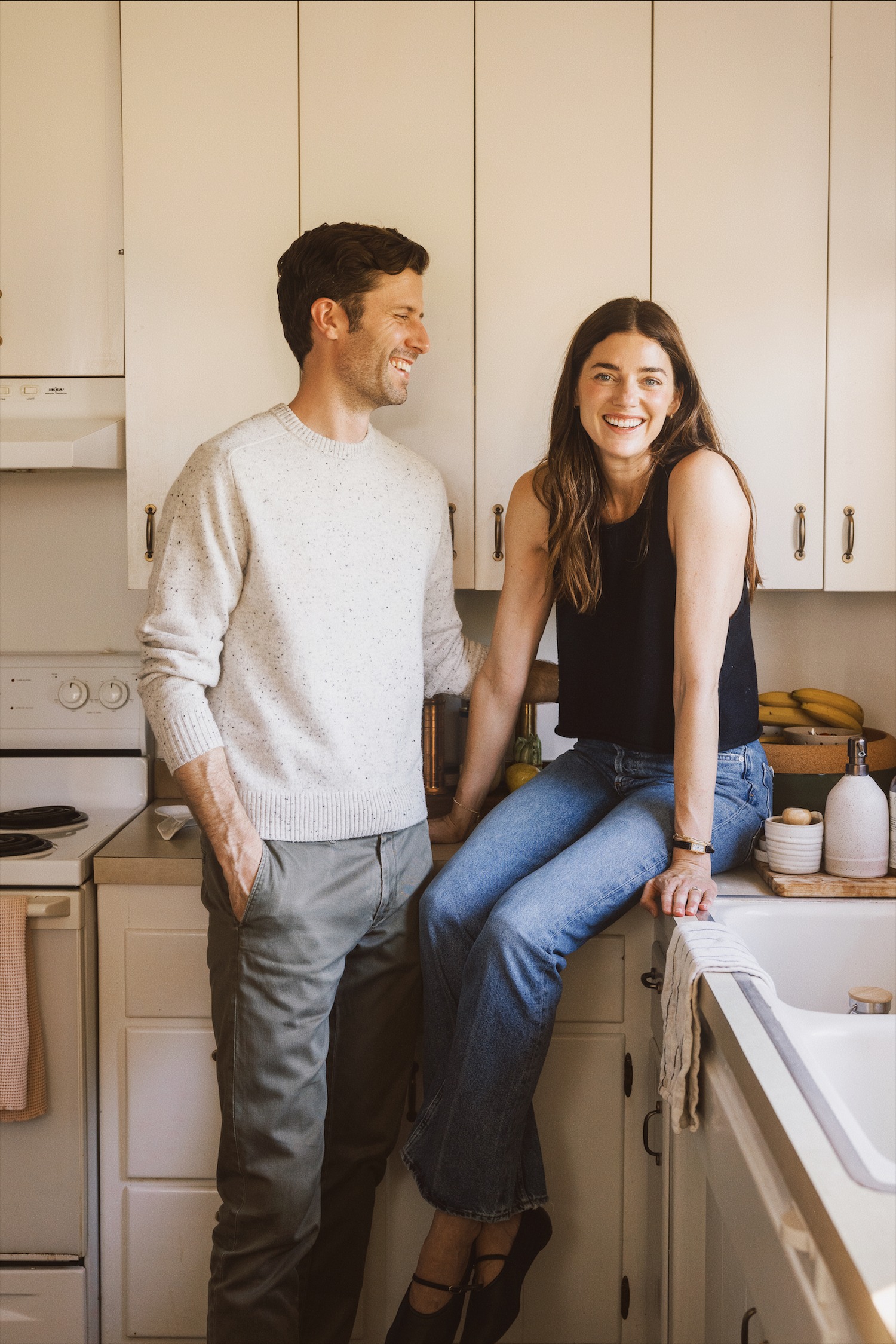 How to Hold a Weekly Marriage Meeting (And Why It Matters)