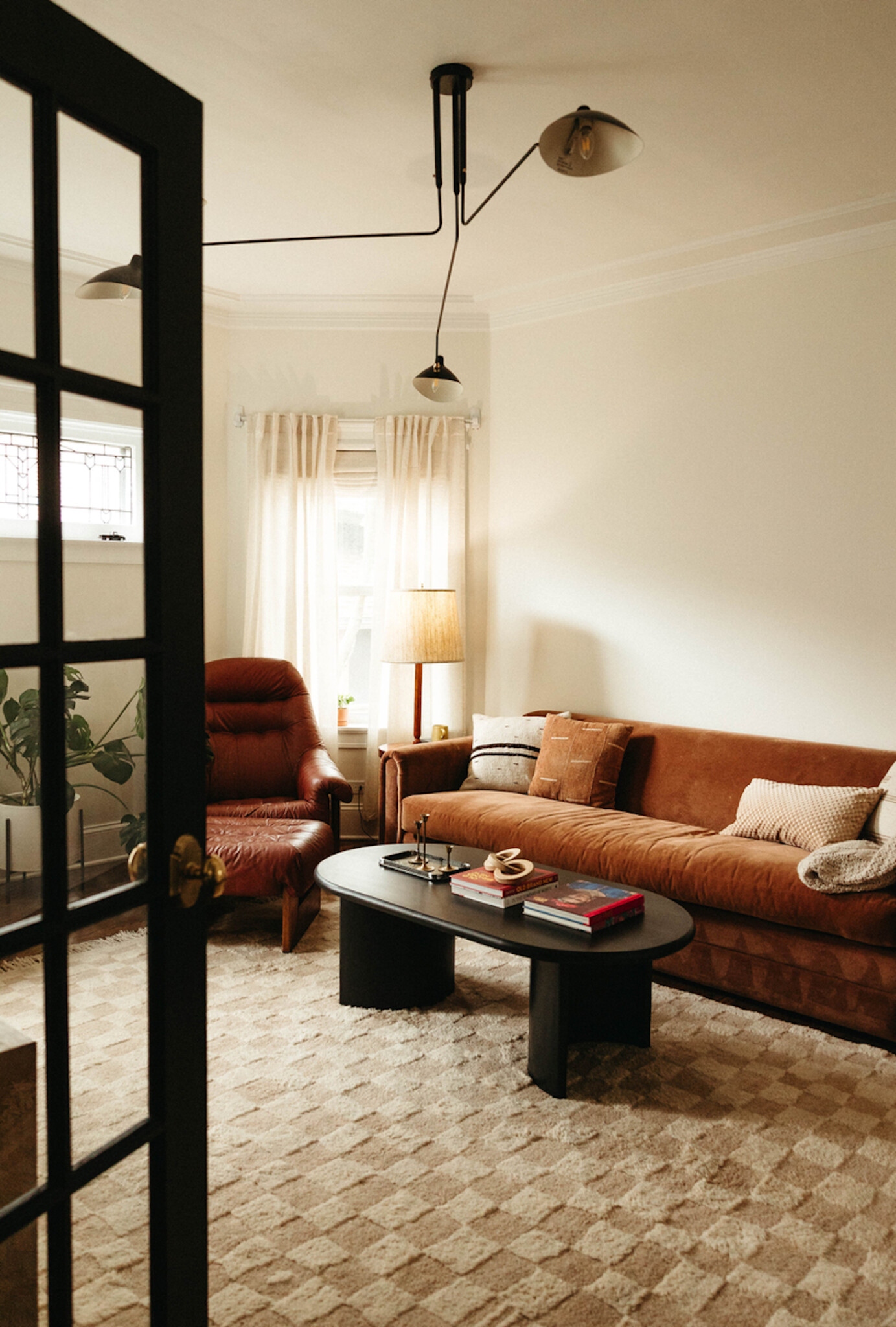 Feng Shui Interior Design: A Beginner’s Guide to a Balanced Home