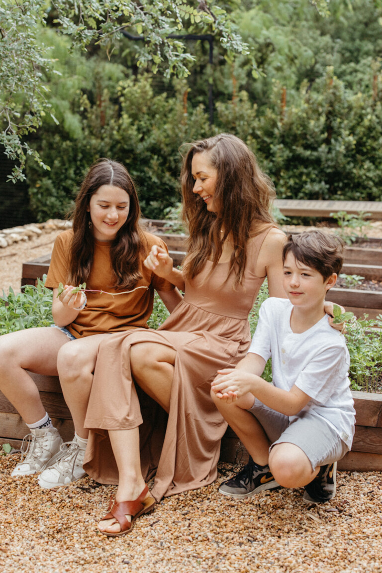 How to Be More Mindful—Practical Tips from a Busy Mom