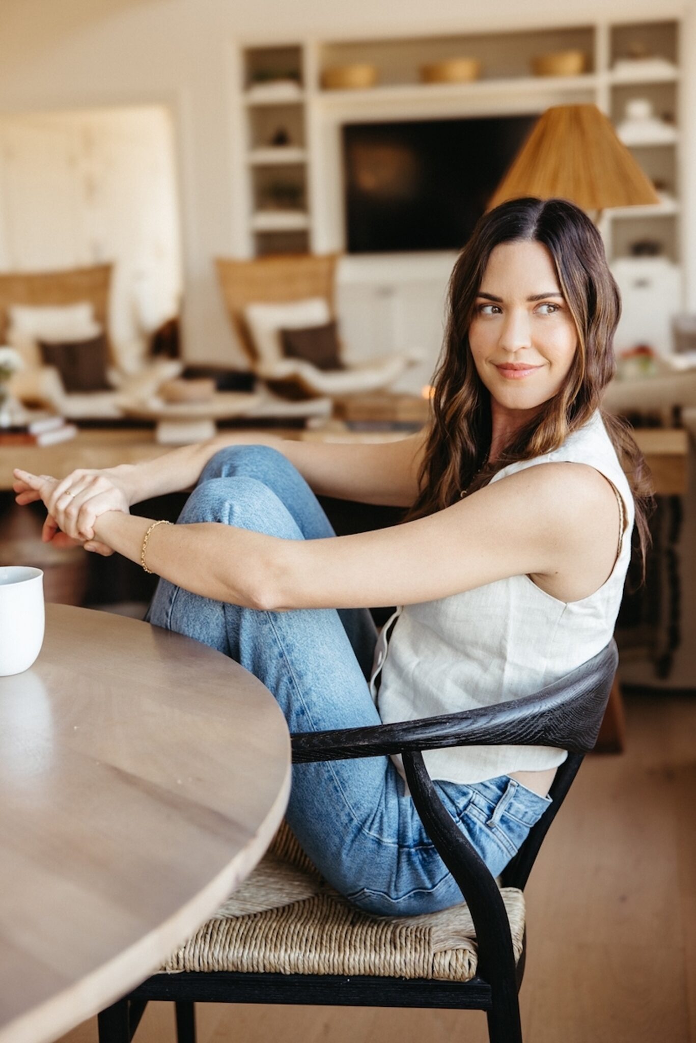 15 Dining Tables for Small Spaces