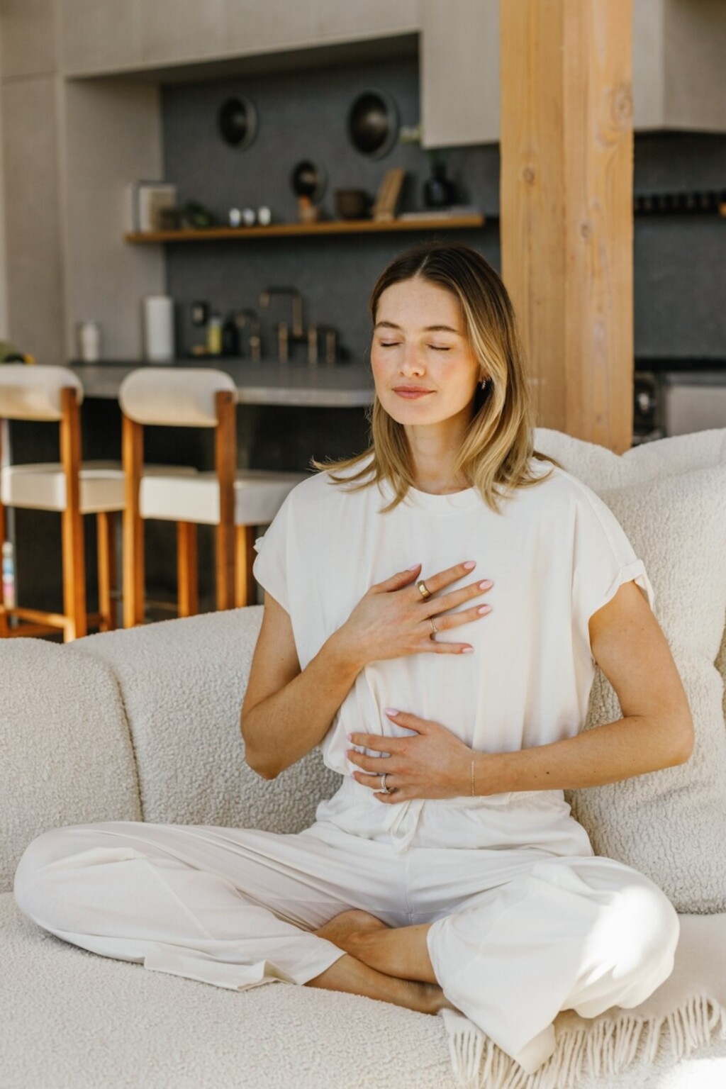 How to Ground Yourself: 5-Minute Calming Practices