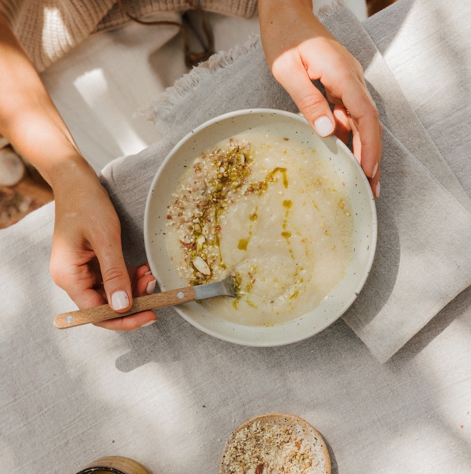Creamy Cauliflower Soup with Herby Drizzle